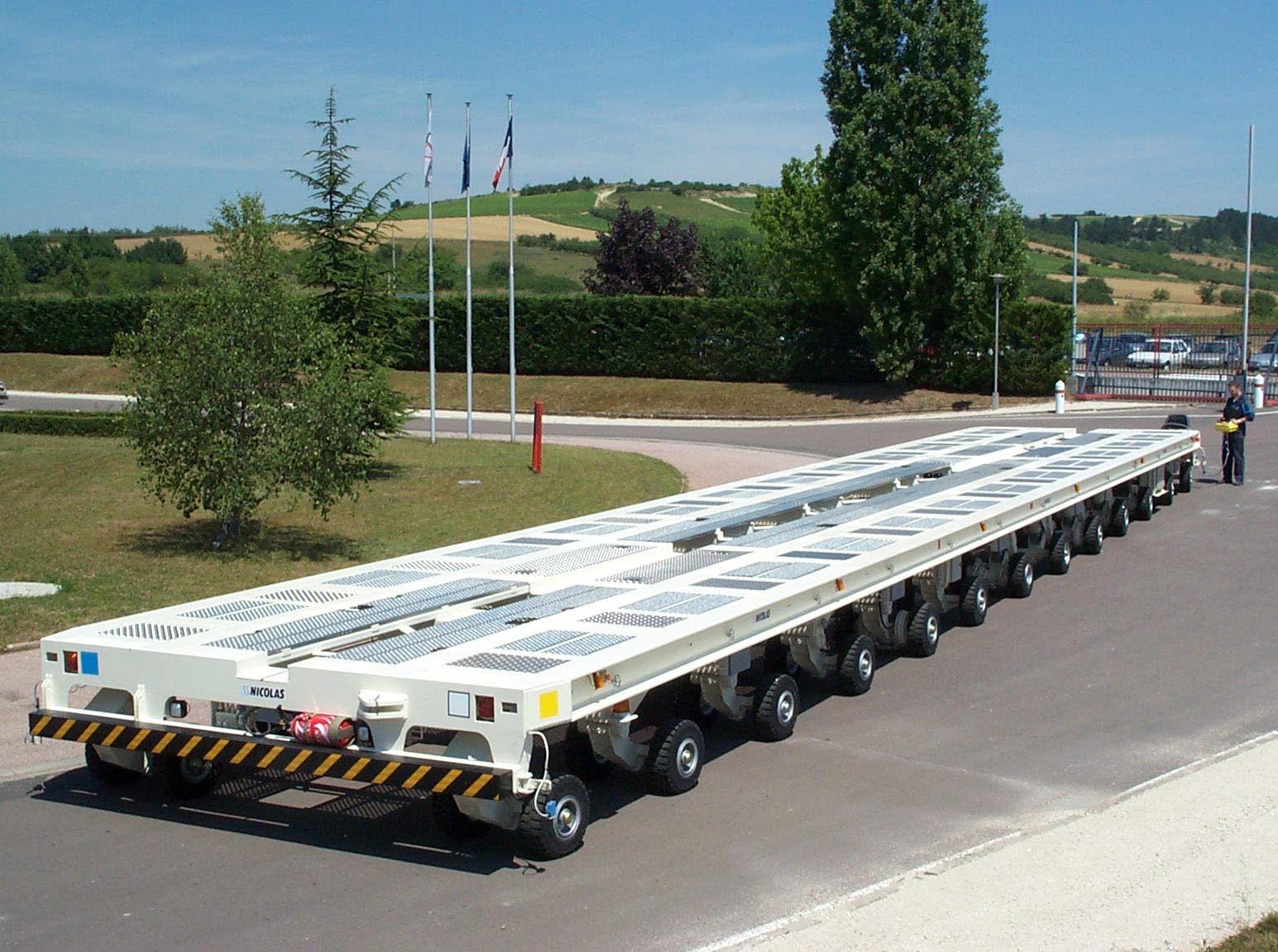 Calcul - Transport charge lourde remorque multi directionnelle